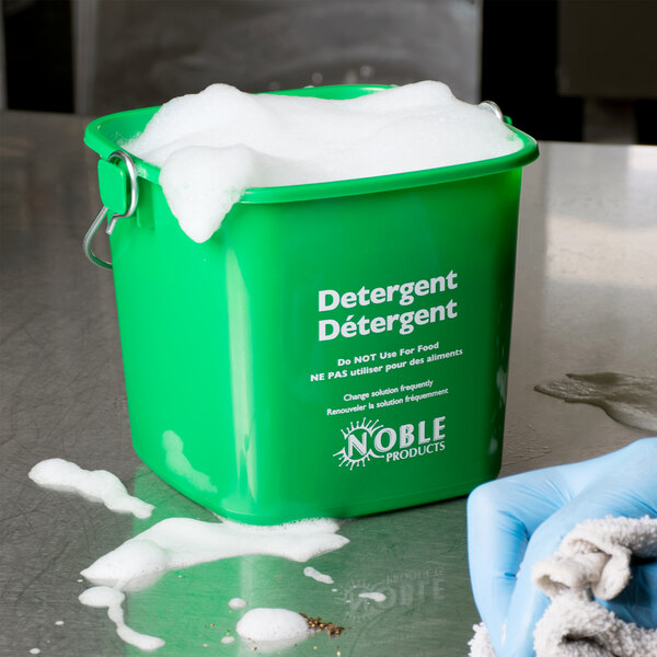 Cleaning Bucket: Noble Products 3 Qt. Green Cleaning Pail