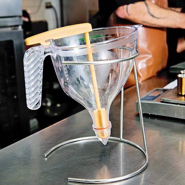 Matfer Bourgeat 116540 1.5 Qt. (48 oz.) Polycarbonate Automatic ...