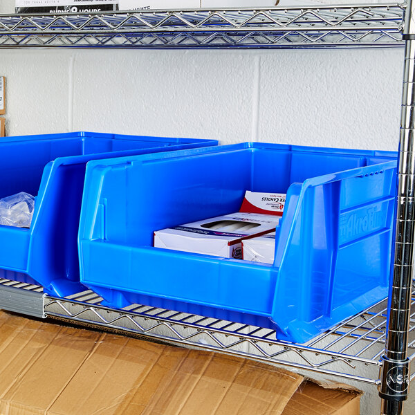Metro MB30281B Blue Stack Bin 20" x 12 3/8" x 6"