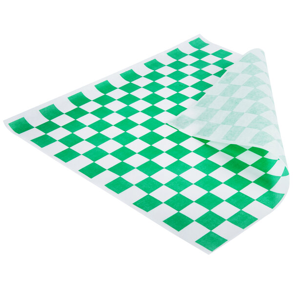 Choice 15" x 15" Green Check Deli Sandwich Wrap Paper - 1000/Pack
