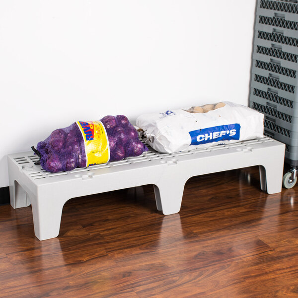 Cambro DRS600480 S-Series 60" x 21" x 12" Slotted Top Bow Tie Dunnage ...