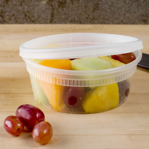 Pactiv/Newspring YL2508 8 oz. Translucent Round Deli Container Combo ...