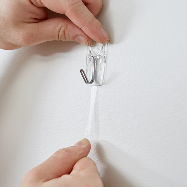 3M 17065CLR6ES Command™ Clear Medium Wire Toggle Hook - 6/Pack