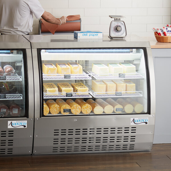 Avantco DLC47-HC-S 47" Stainless Steel Curved Glass Refrigerated Deli Case