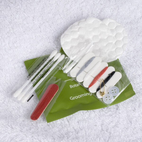 Basic Earth Botanicals Hotel and Motel Grooming Kit - 1000/Case