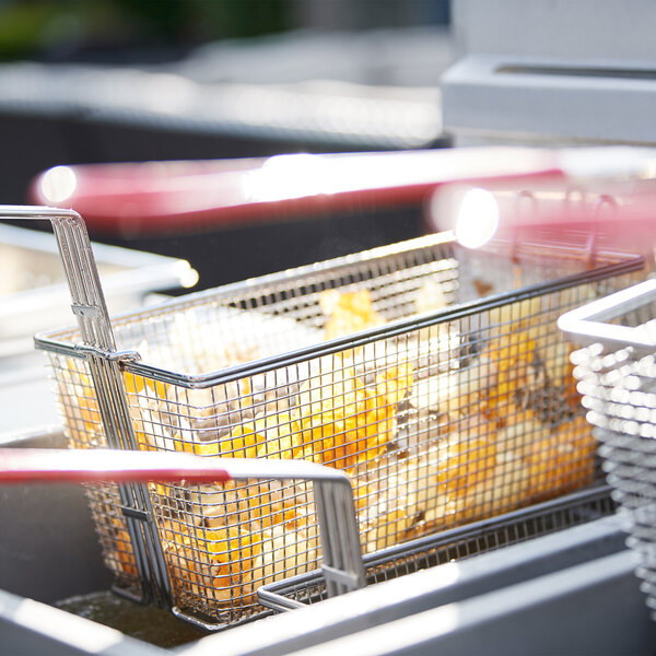 Crown Verity PF-1-LP 35 - 40 lb. Single Tank Portable Outdoor Fryer