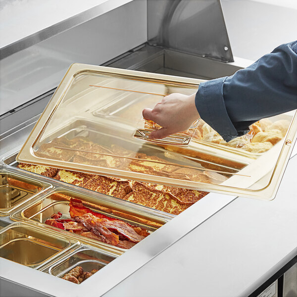 Cambro 10HPCH150 H-Pan™ Full Size Amber High Heat Handled Flat Lid