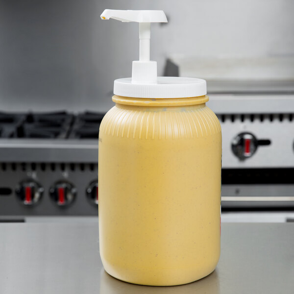 Carlisle 38310 Condiment Pump Kit with Adjustable Pump and 5 Adapter Lids