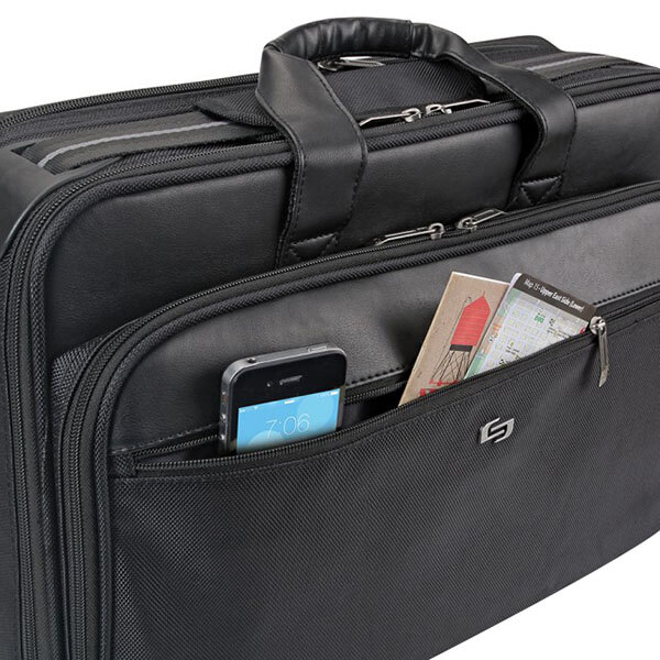 Solo SGB3004 Paramount 17 1/2" x 5 1/2" x 12" Black Classic Smart Strap ...