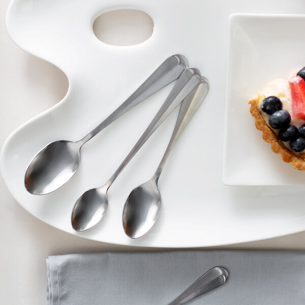 Choice Midland 7 1/8" 18/0 Stainless Steel Medium Weight Dinner ...