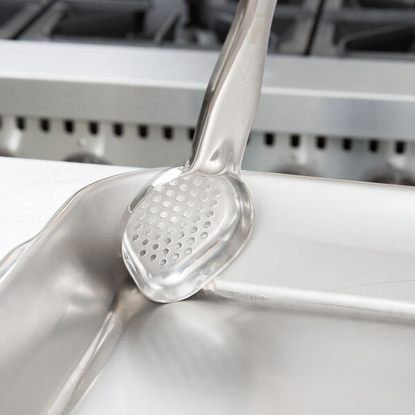 Vollrath 6422230 Jacob's Pride 2 oz. Blue Perforated Oval Spoodle ...