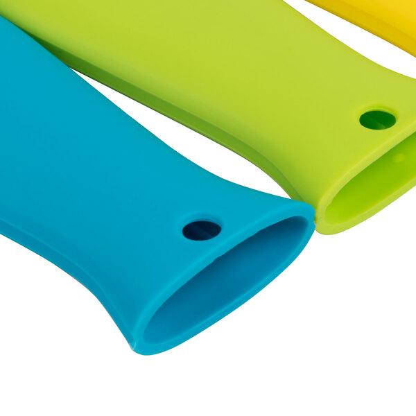 Lodge ASHHMCC Citrus Multi-Color Silicone Handle Holder Set - 12/Case