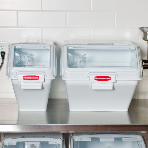 Rubbermaid FG9G5700WHT ProSave 6.3 Gallon / 100 Cup White Shelf ...