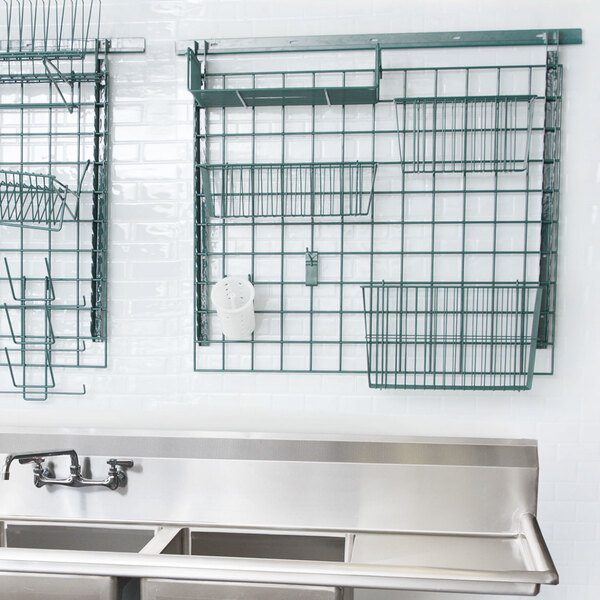 Metro SmartWall G3 Dish Wash Task Station Kit with 40" Wall Track