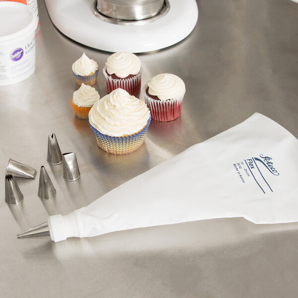 Ateco 334 8-Piece Stainless Steel Piping Tip Decorating Set