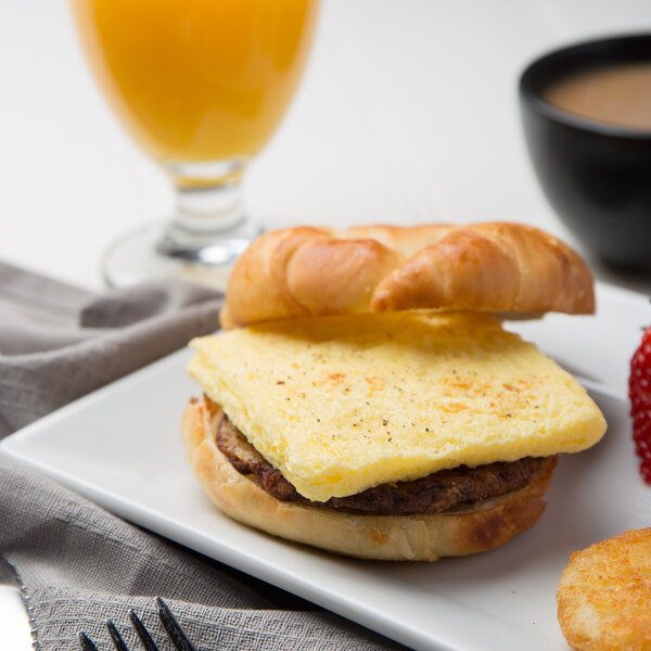 Echo Lake Foods 1.5 oz. Fully Cooked Square Scrambled Egg Patty - 180/Case