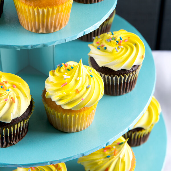 Enjay CS-BLUE 3-Tier Disposable Blue Cupcake Treat Stand