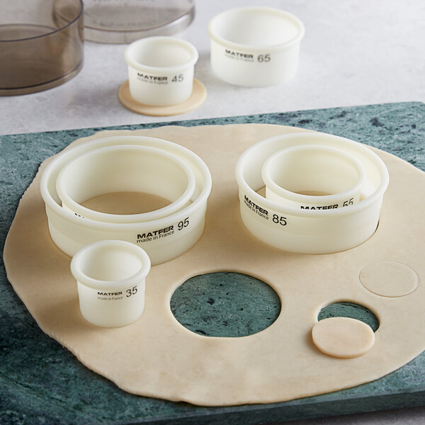 Matfer Bourgeat 150104 7-Piece Exoglass Round Non-Stick Plain Pastry ...