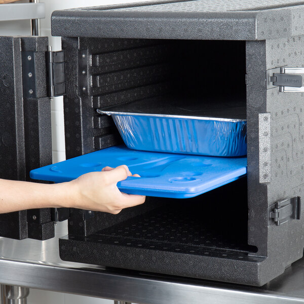 Cambro CP3253443 Cam GoBox® Full Size Glacier Blue Camchiller®