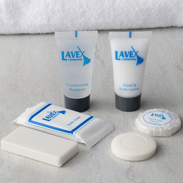 Lavex 0.4 oz. Hotel and Motel Round Wrapped Face Soap - 1000/Case