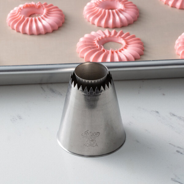Ateco 796 Sultan Protruding Cone Piping Tip