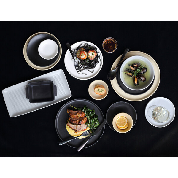 Tuxton VWB-350Y TuxTrendz Zion Matte White 35 oz. Embossed China Bowl ...
