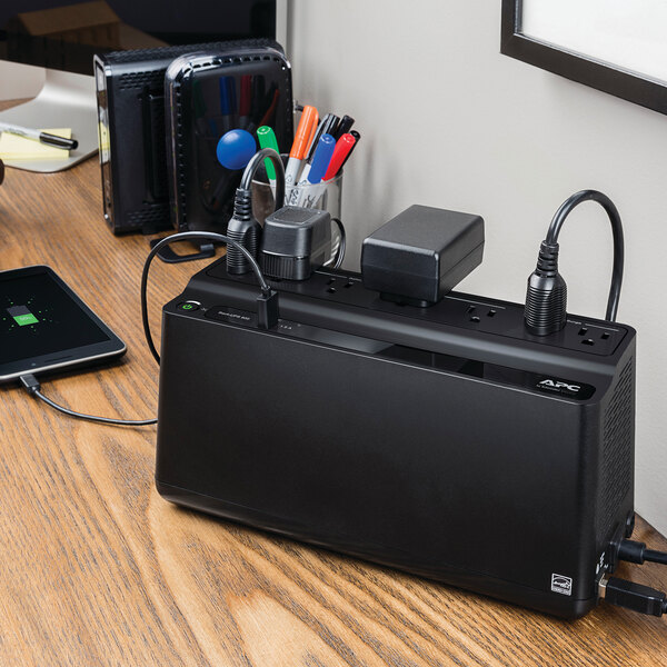 APC BE600M1 Back-UPS 330 Watt 7 Outlet UPS System, 490 Joules