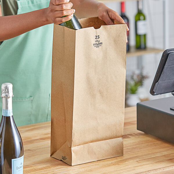 Duro Husky Heavy-Duty 25 lb. Brown Paper Bag - 400/Bundle