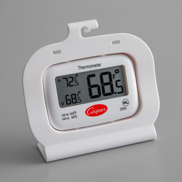 Cooper Atkins 2560 Digital Refrigerator / Freezer Thermometer