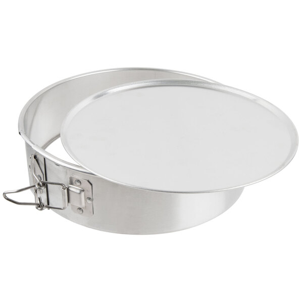 Chicago Metallic 40409 9" x 2 3/4" Aluminum Springform Cake Pan