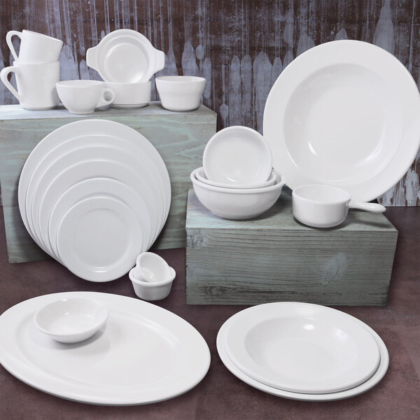 Elite Global Solutions B4218-W Merced 7 oz. White Bouillon Bowl - 12/Case