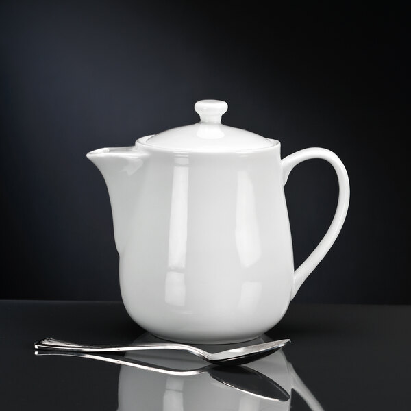 Libbey POT-13 16 oz. Ultra Bright White Porcelain Teapot with Lid - 12/Case