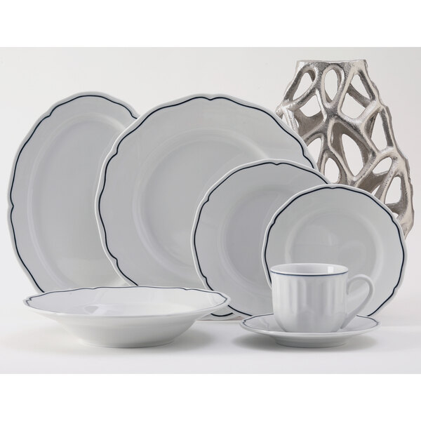 Tuxton SBA-122 TuxTrendz Charleston White 12 1/4" Scalloped Edge China ...