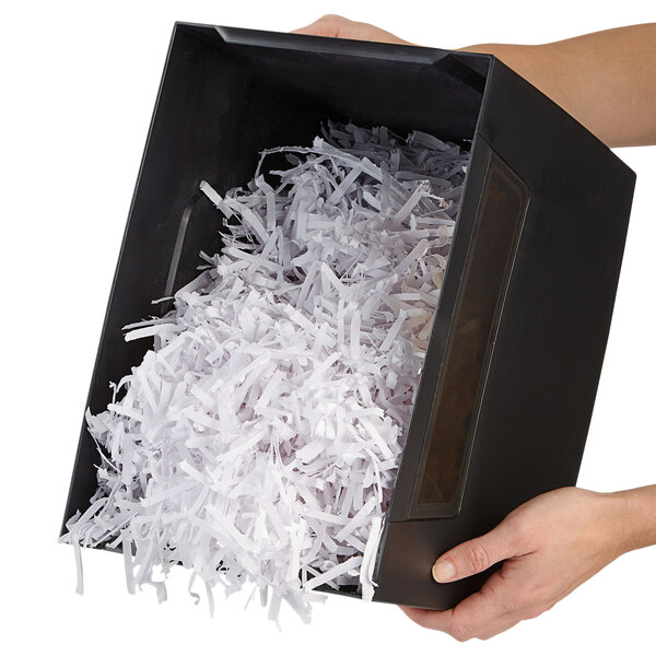 GBC 1757404 ShredMaster 8 Sheet Cross-Cut Shredder