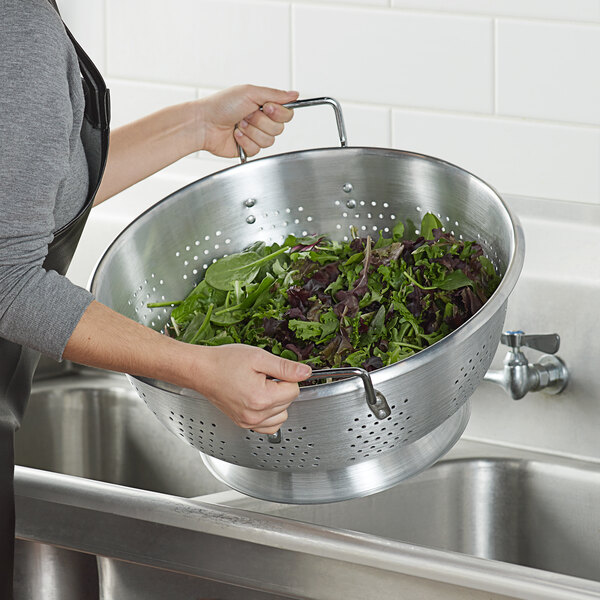 Carlisle 60280 Signature Select Dura-Ware 16 Qt. Aluminum Colander with ...