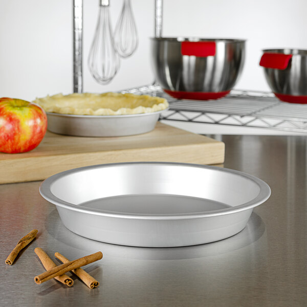 Fat Daddio's PIE-10 ProSeries 10" x 1 1/2" Deep Dish 18 Gauge Anodized ...