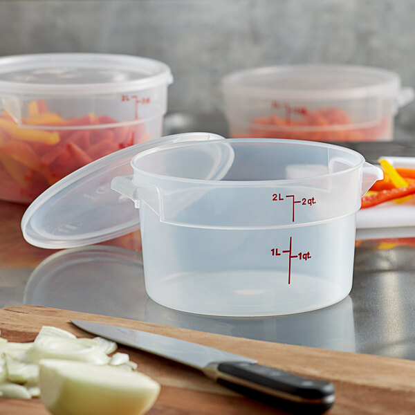 Cambro 2 Qt. Translucent Round Food Storage Container with Red ...