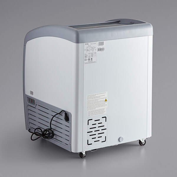 Avantco Ice Cream Freezer (Curved Top Display)