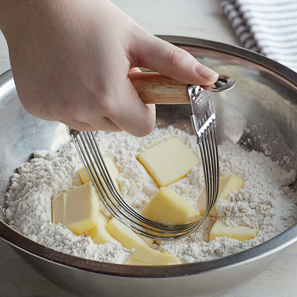 Fox Run Wire Pastry Blender with 6 Blades and Wood Handle