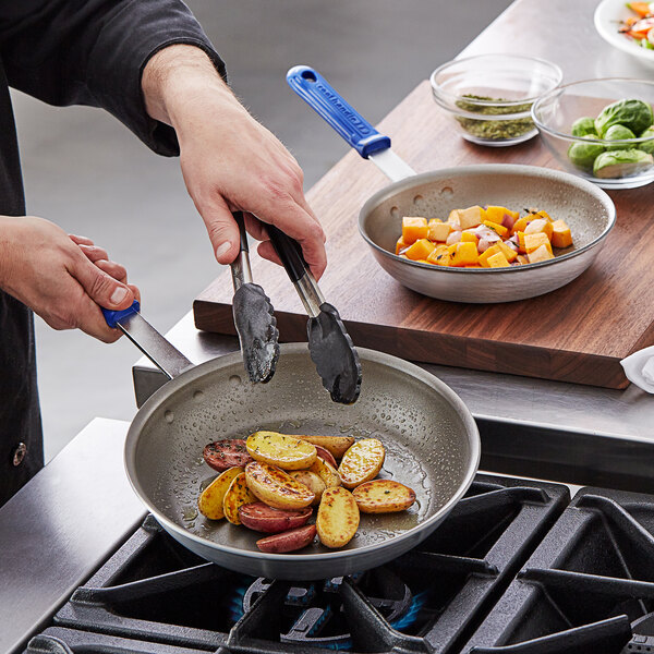 Vollrath Wear-Ever 2-Piece Aluminum Non-Stick Fry Pan Set with ...