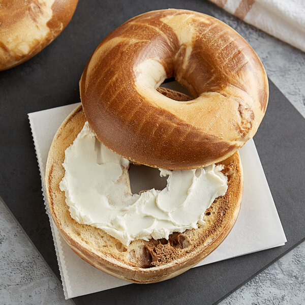 Original Bagel 4.5 oz. New York Style Marble Bagel - 75/Case