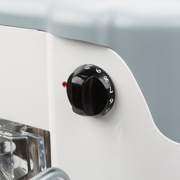 Globe SP05 5 Qt. Bowl Lift Countertop Mixer with Guard & Standard ...