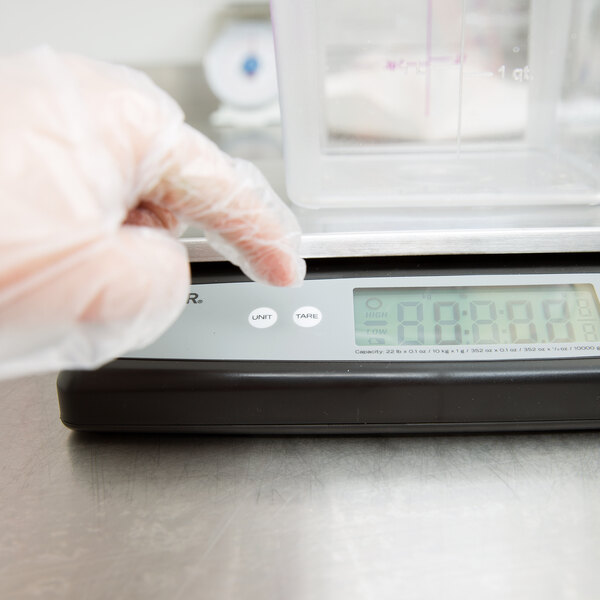 Taylor TE22OS 22 lb. Digital Portion Control Scale with an Oversized Platform