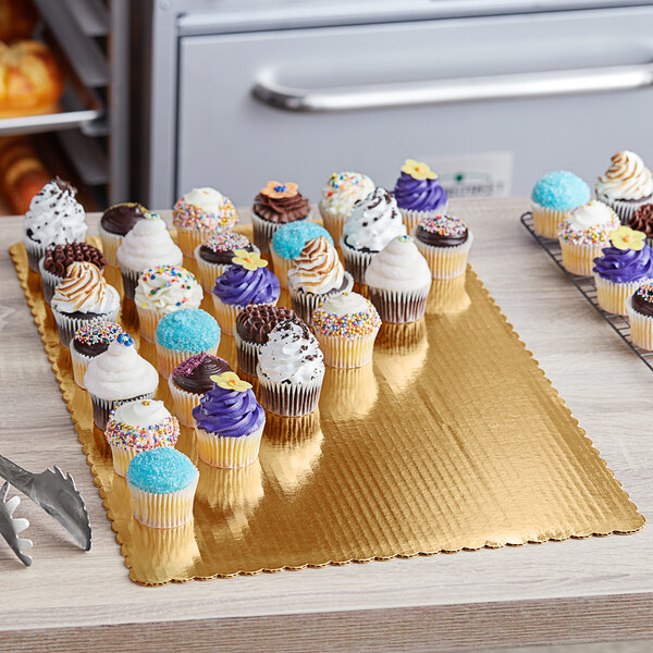 25" x 18" Gold Laminated Rectangular Corrugated Full Sheet Cake Pad ...