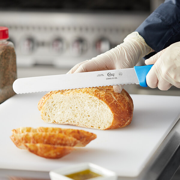 Choice 10" Serrated Edge Slicing / Bread Knife with Blue Handle
