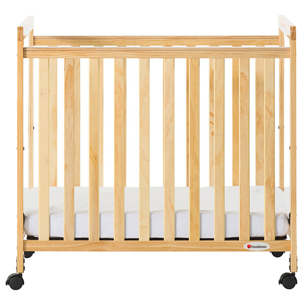 Foundations 1632040 SafetyCraft 24" x 38" Natural Compact Clearview ...