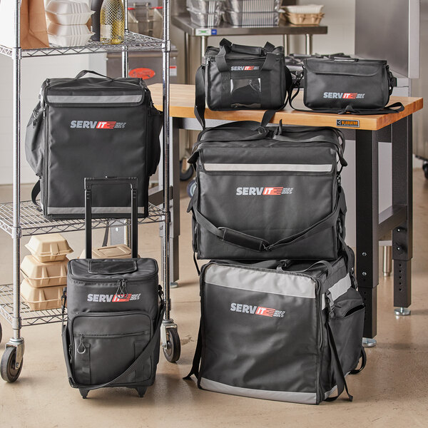 ServIt Small 3-Drink or Sub/Sandwich Delivery Bag - 11 3/4" x 5 1/2" x 7"