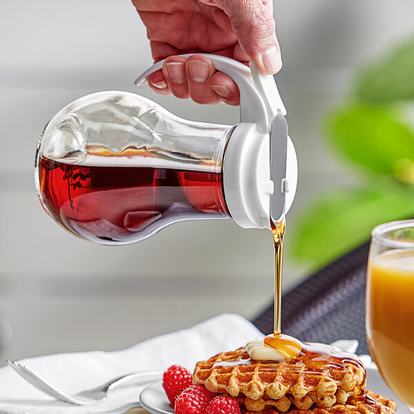 Vollrath Dripcut® Glass Syrup Dispenser (14 oz.)