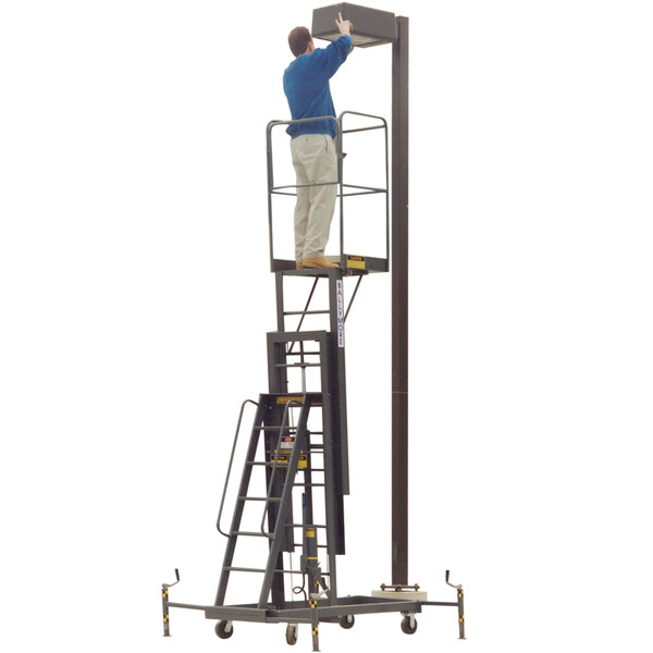 Ballymore BL-315 Single-Person Manually Propelled Maintenance Lift with ...