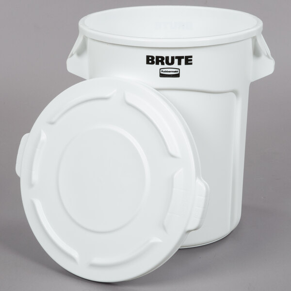 Rubbermaid BRUTE 20 Gallon / 320 Cup White Round Ingredient Storage Bin ...